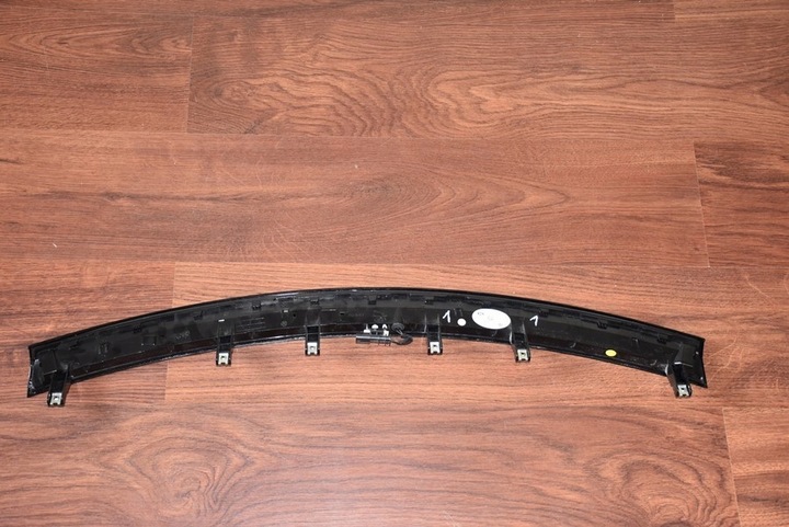 J8A2-13A613-AB REAR REAR LIGHT STOP LAND ROVER VELAR L560