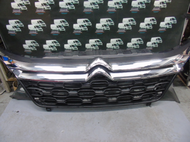 1315804070 CITROEN JUMPER RADIATOR GRILLE GRILLE 1315804070 CHROME