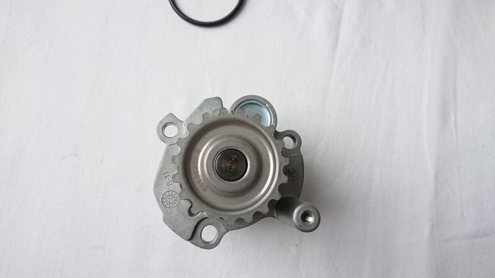 538 0089 10 PUMP WATER VW 1,9TDI A3/A4/A6