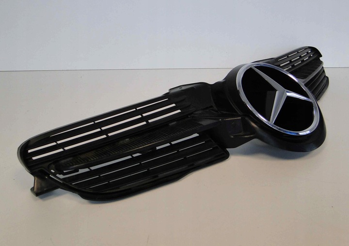 A1718880060 MERCEDES SLK R171 171 RADIATOR GRILLE GRILLE FRONT LIFTEM