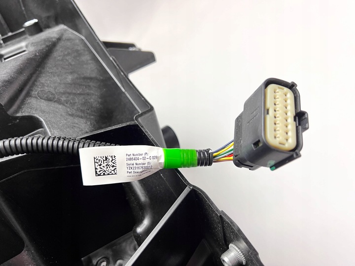 1608181-00-B TESLA MODEL S BELT REINFORCER FRONT SET 1608181-00-B