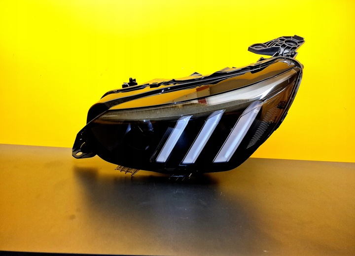 Acquistare PEUGEOT 208 2008 FARO SINISTRO PIENO LED TECHNOLOGY EUROPA ...