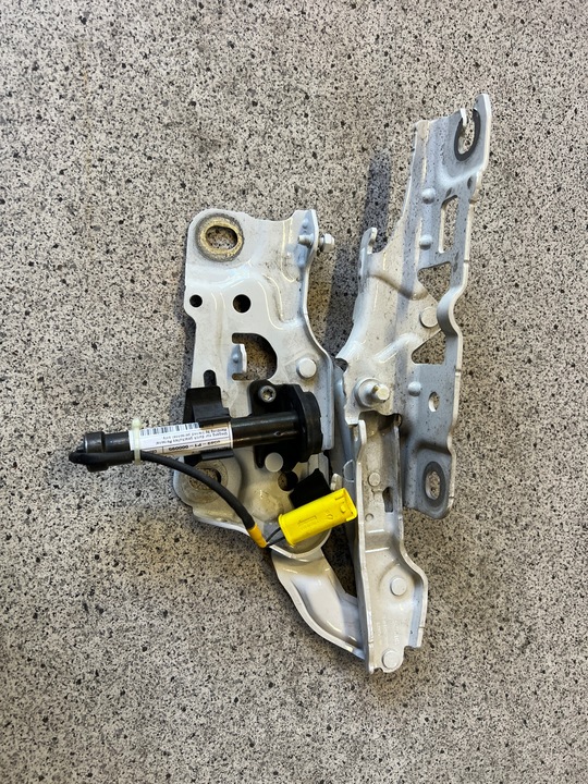 7347408 7435798 BMW G30 G31 HINGE HOOD CARTRIDGE 7347408 7435798