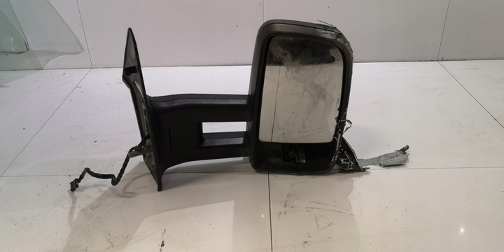 A0008107419 MIRROR RIGHT MERCEDES SPRINTER 6 PIN A0008107419