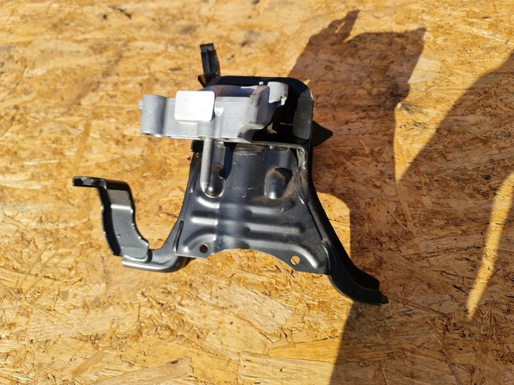 Lexus UX Poduszka silnika skrzyni 250h LEXUS UX 250H AIR BAGS BRACKET ...