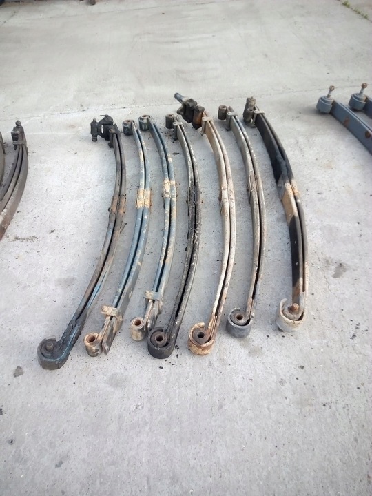 1528206 SPRINGS SPRING 2 BLADE FRONT SCANIA R P G