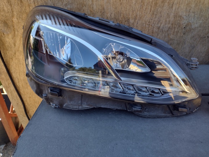 A212 820 50 39KZ LAMP E CLASS W212 FACELIFT LED RIGHT EU INTEGRAL