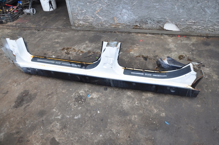 BMW E38 BODY SILLS RIGHT LEFT CIETE