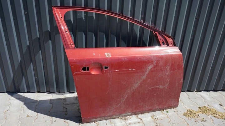 614-46 VOLVO V40 CC - RIGHT FRONT DOOR FRONT
