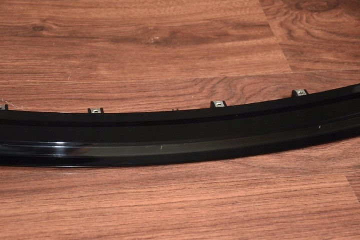 J8A2-13A613-AB REAR REAR LIGHT STOP LAND ROVER VELAR L560