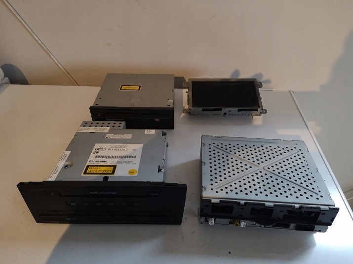 8T2035666E, AUDI A4 B8 RADIO NAVIGATION COMPLETE SET 8T0919603C