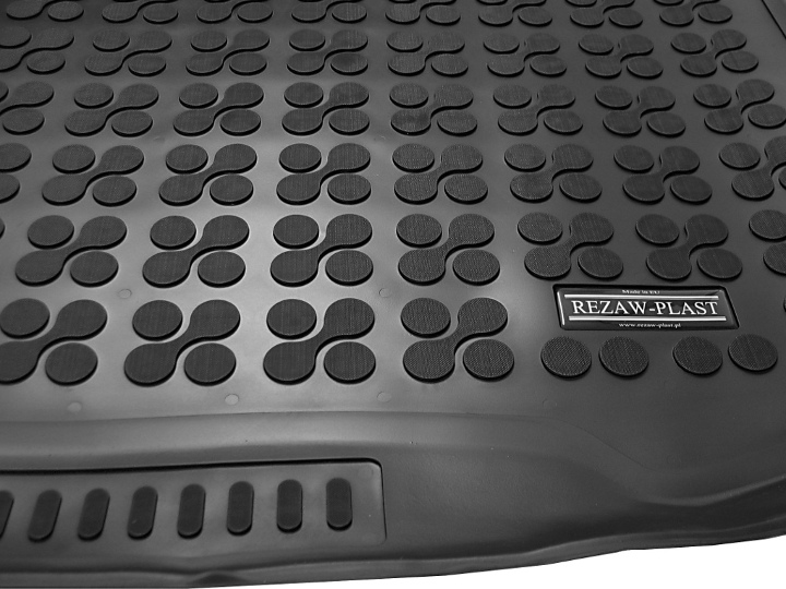 MAT BOOT RUBBER VW PASSAT B8 UNIVERSAL 2014-2023