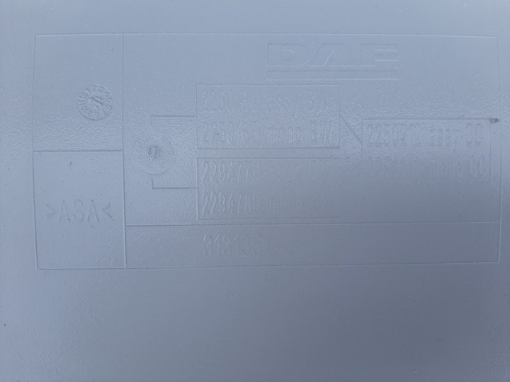 2338128 DAF XF NEW CONDITION AS XG HOOD GRILLE FACING, PANEL E1980