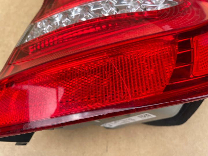 A2468200664 B-KLASA W246 LAMPA PRAWA TYLNA TYŁ LED LAMP RIGHT REAR ...