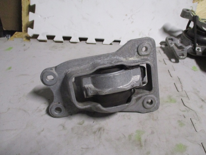 31686886 VOLVO AIR BAGS ENGINE OE 31686886