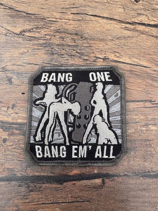 Mil-Spec Monkey "Band em all" Jelvény za 1550.00HUF-ért - Allegro